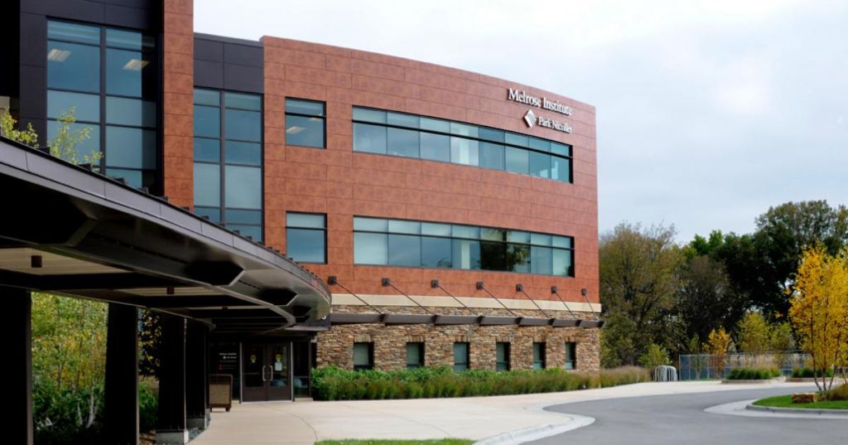 Melrose Clinic | Trespa