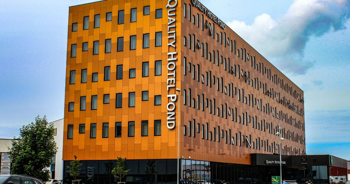 Quality Hotel Pond | Trespa