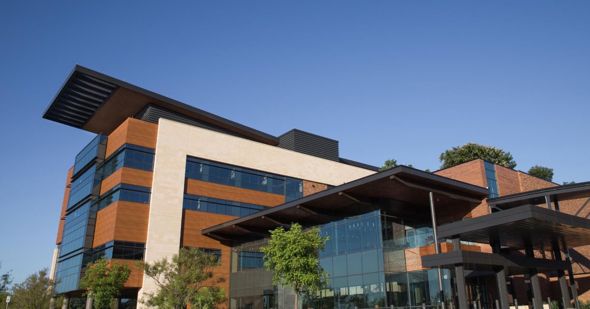 Forest Park Medical Center | Trespa