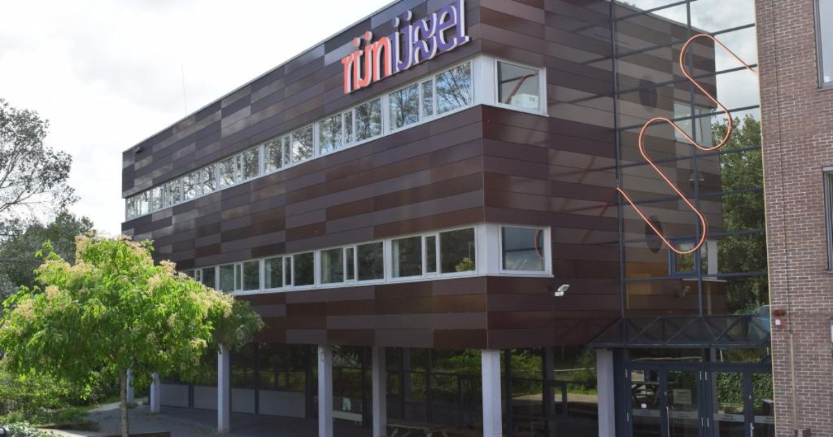 ROC Rijn Ijssel Arnhem | Trespa