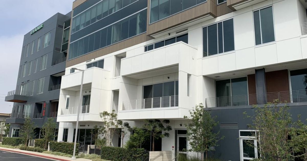 Office Building | Eva Air North American Headquarters | Trespa