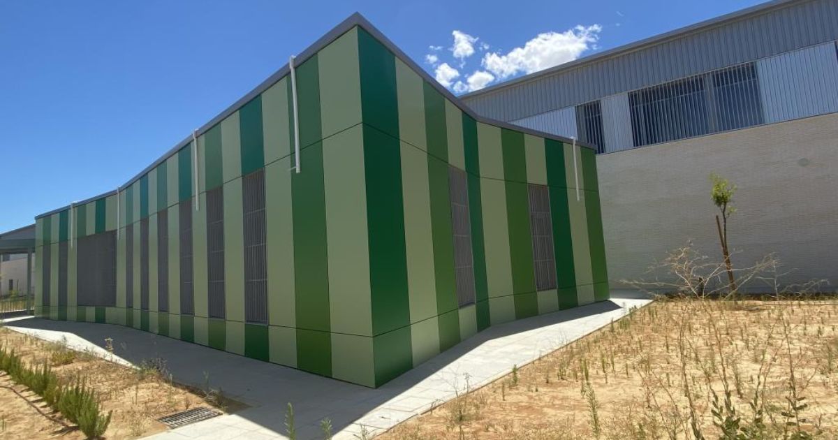 School IES Almensilla | Trespa